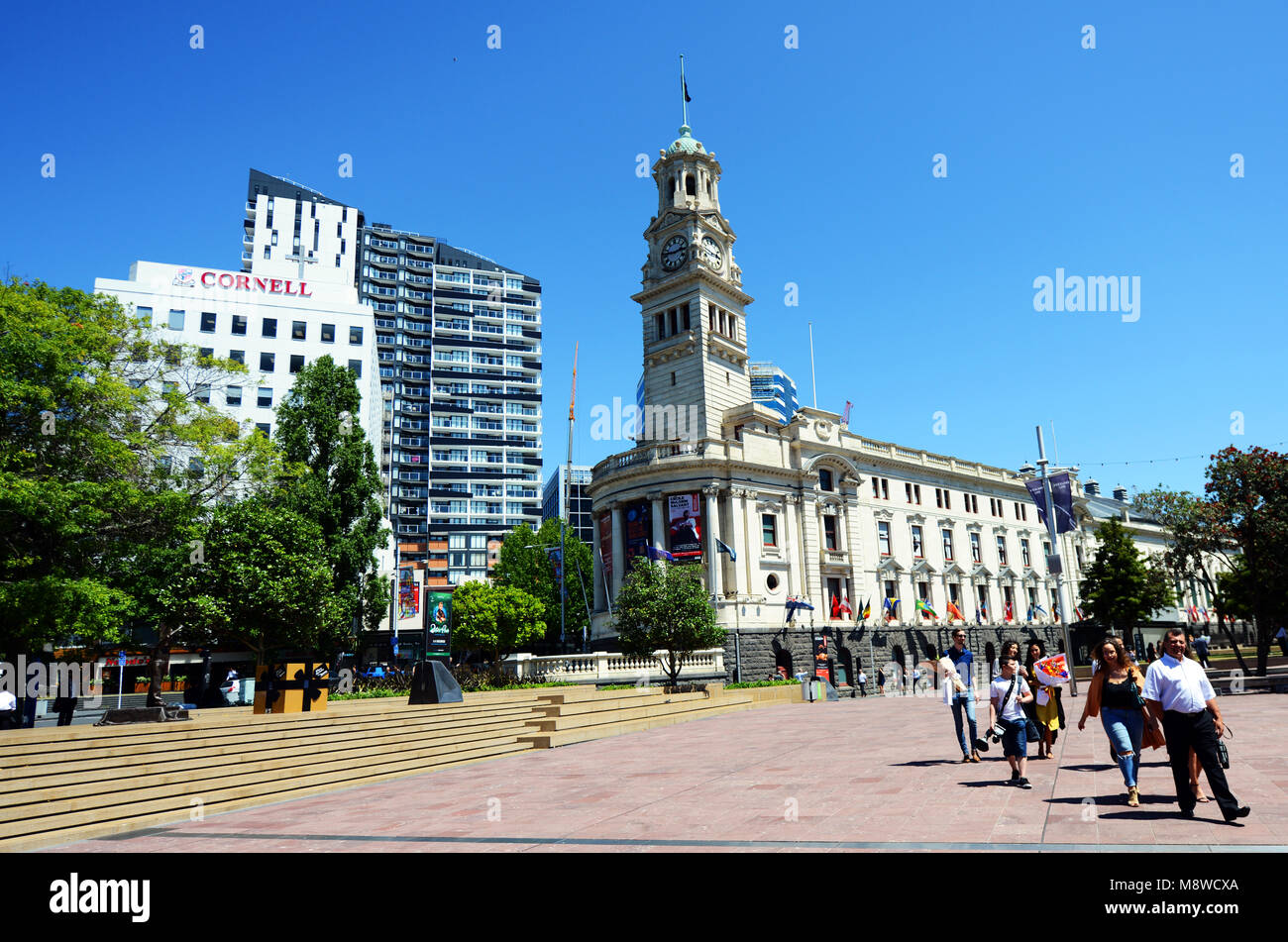 Auckland Town Hall is a historic building on Queen Street in the ...