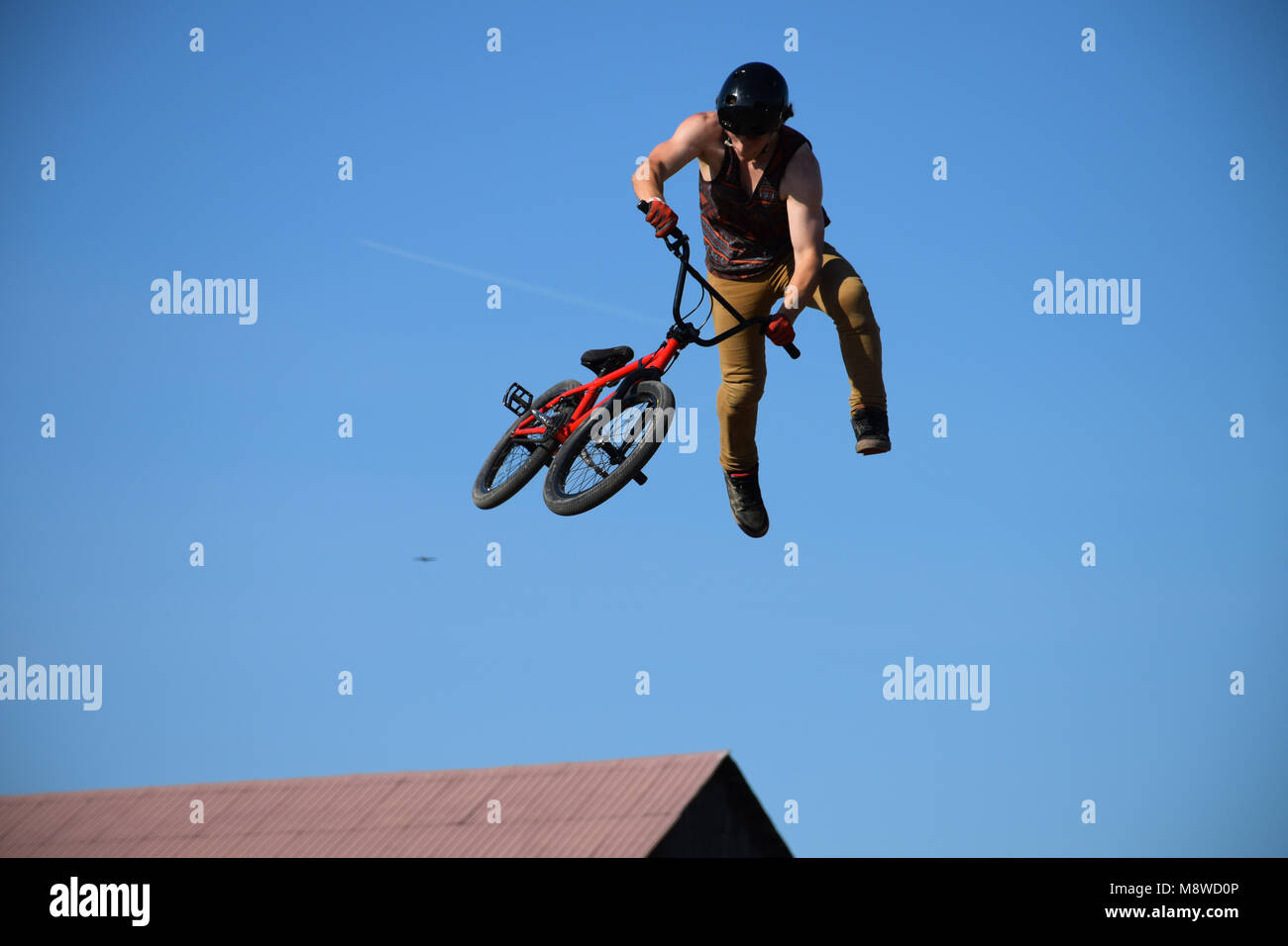 Flying with a bicycle - Cycling is a heart-powered mode of ...