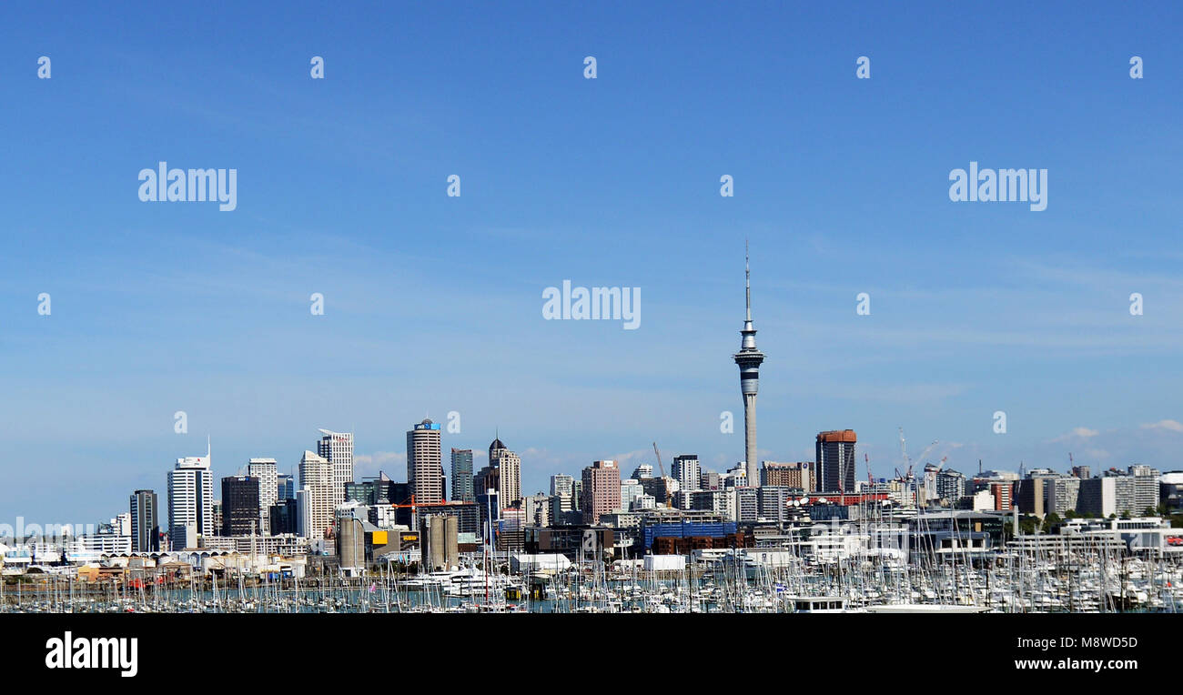A scenic view of Auckland's city center Stock Photo - Alamy