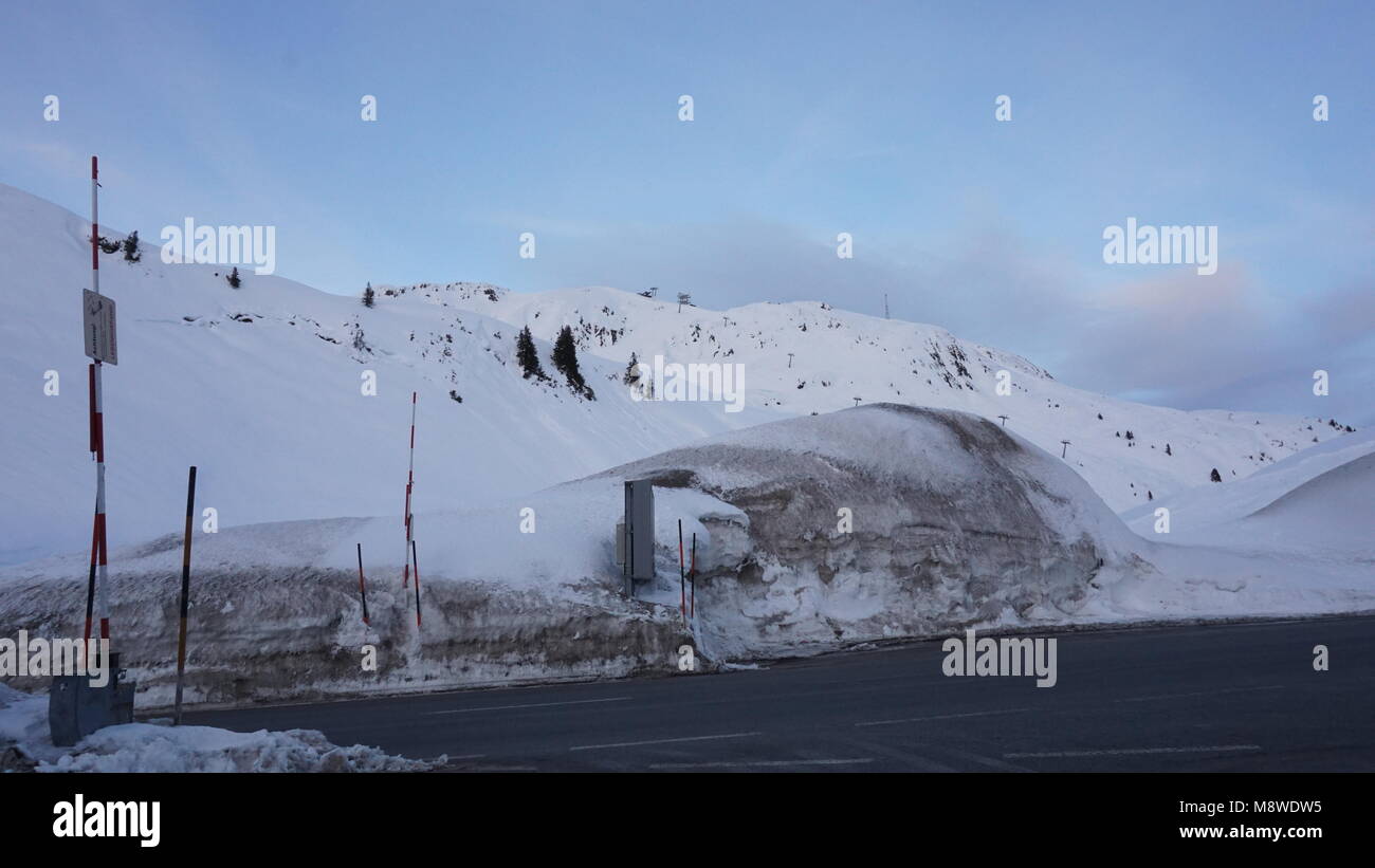 Skigebiet lech hi-res stock photography and images - Alamy