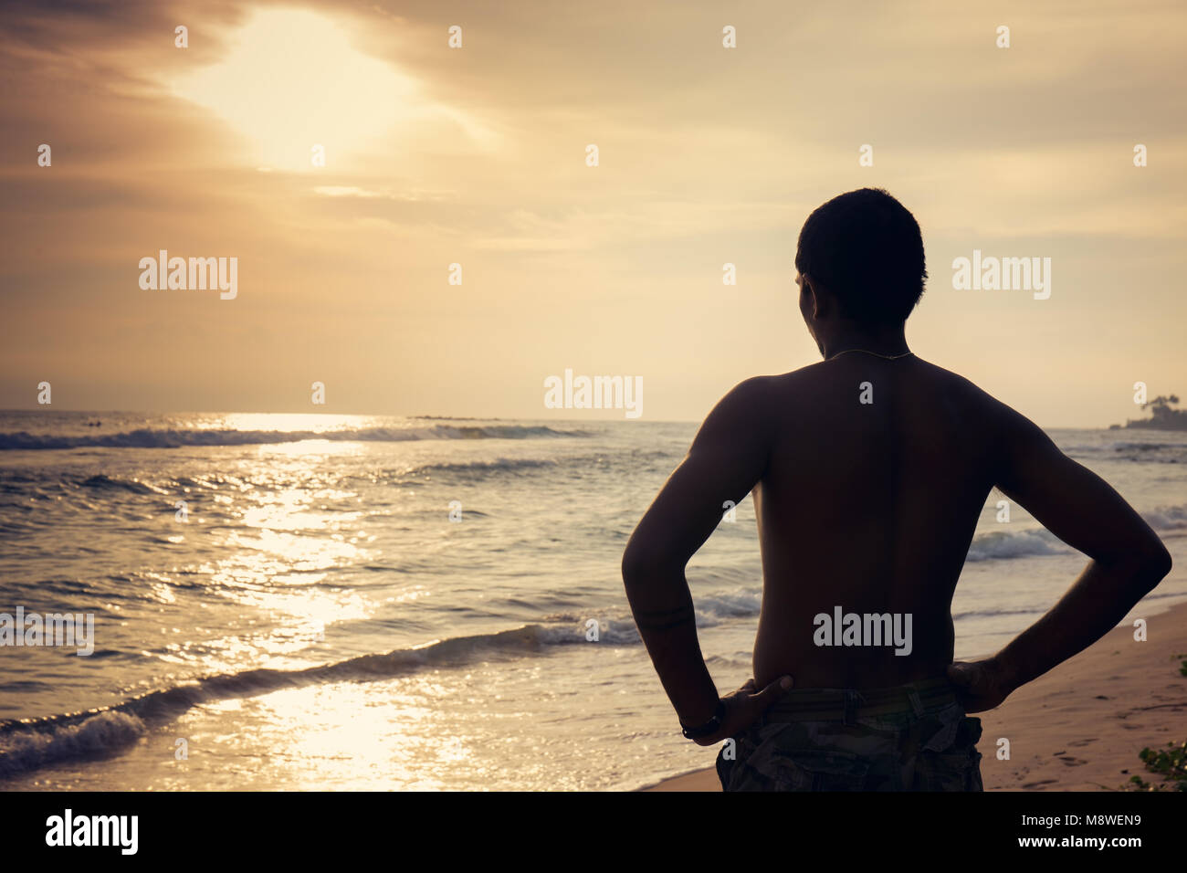 man with his back Stock Photo - Alamy