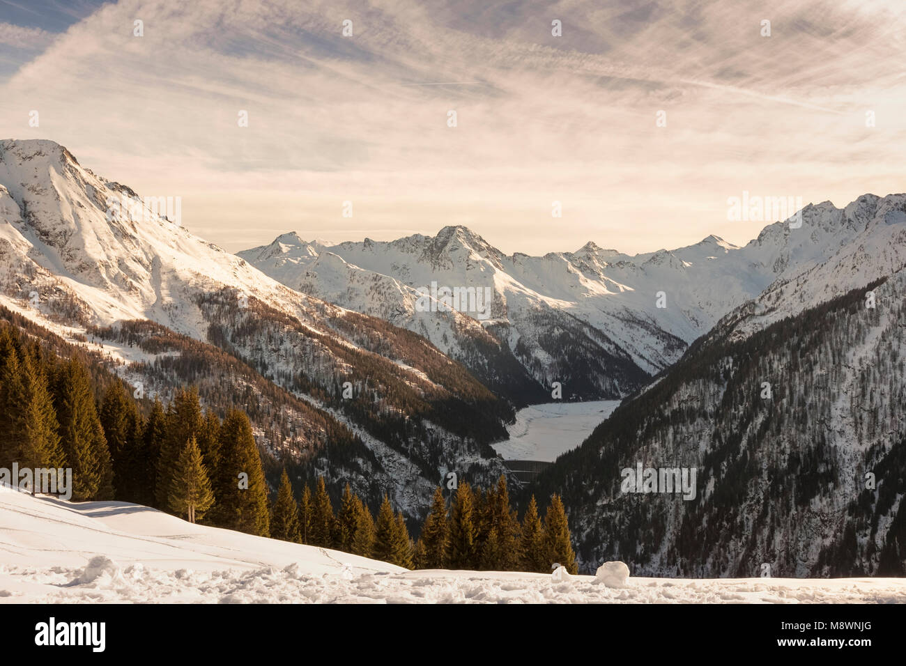 Alpin mountain landscape with snow Stock Photo - Alamy