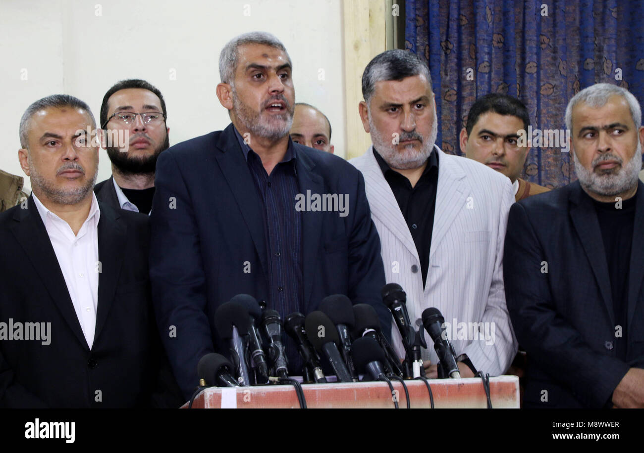 Jabalia, Gaza Strip, Palestinian Territory. 20th Mar, 2018. Senior ...