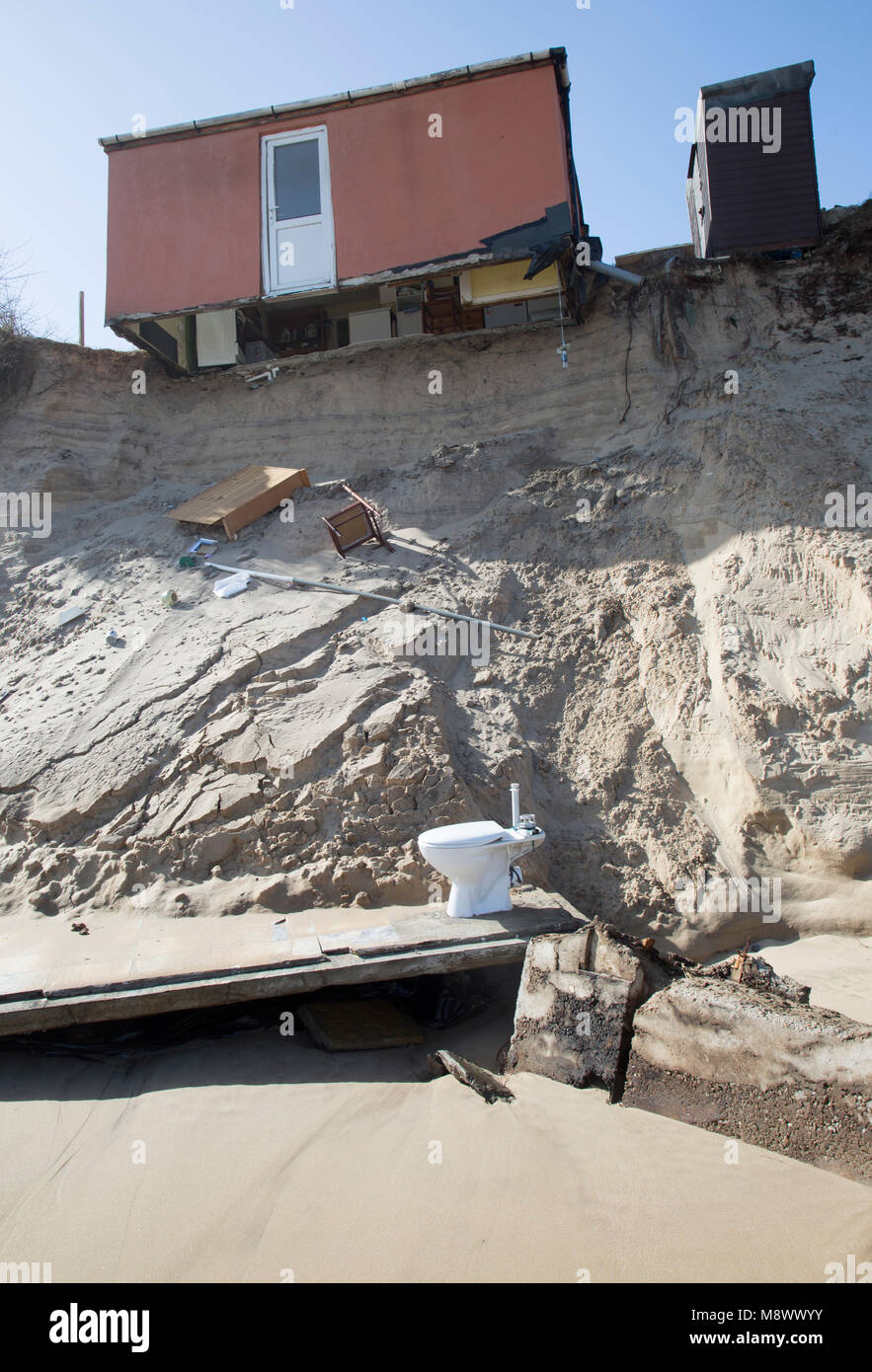 Coastal Erosion House Fall Stock Photos & Coastal Erosion House Fall ...