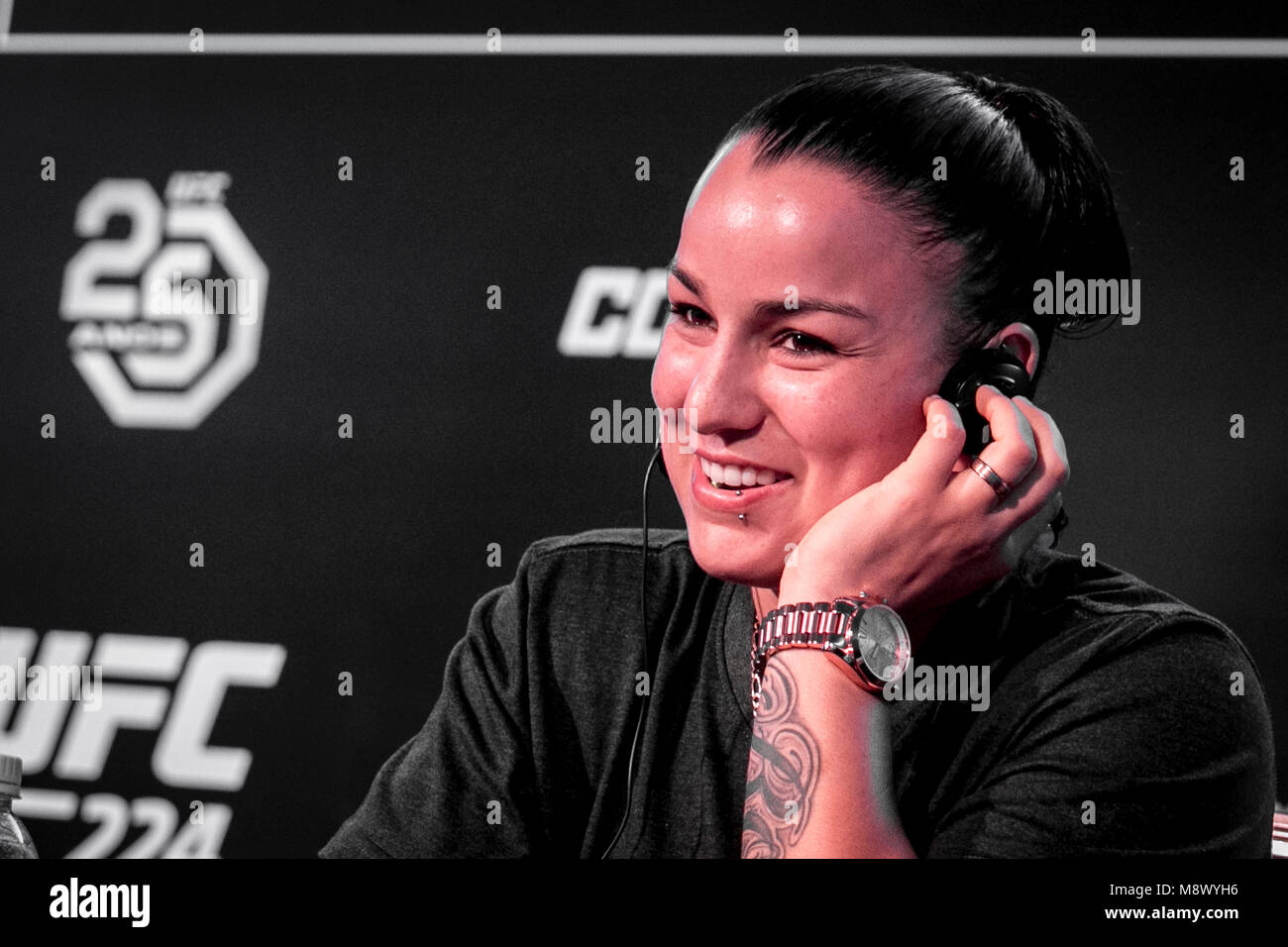 Rio De Janeiro, Brazil. 20th Mar, 2018. Raquel Pennington during the ...