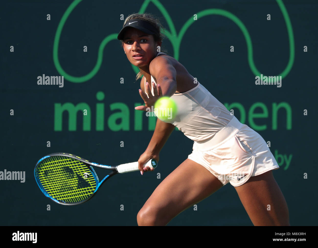 Key Biscayne, Florida, USA. 20th Mar, 2018. Whitney Osuigwe from the ...