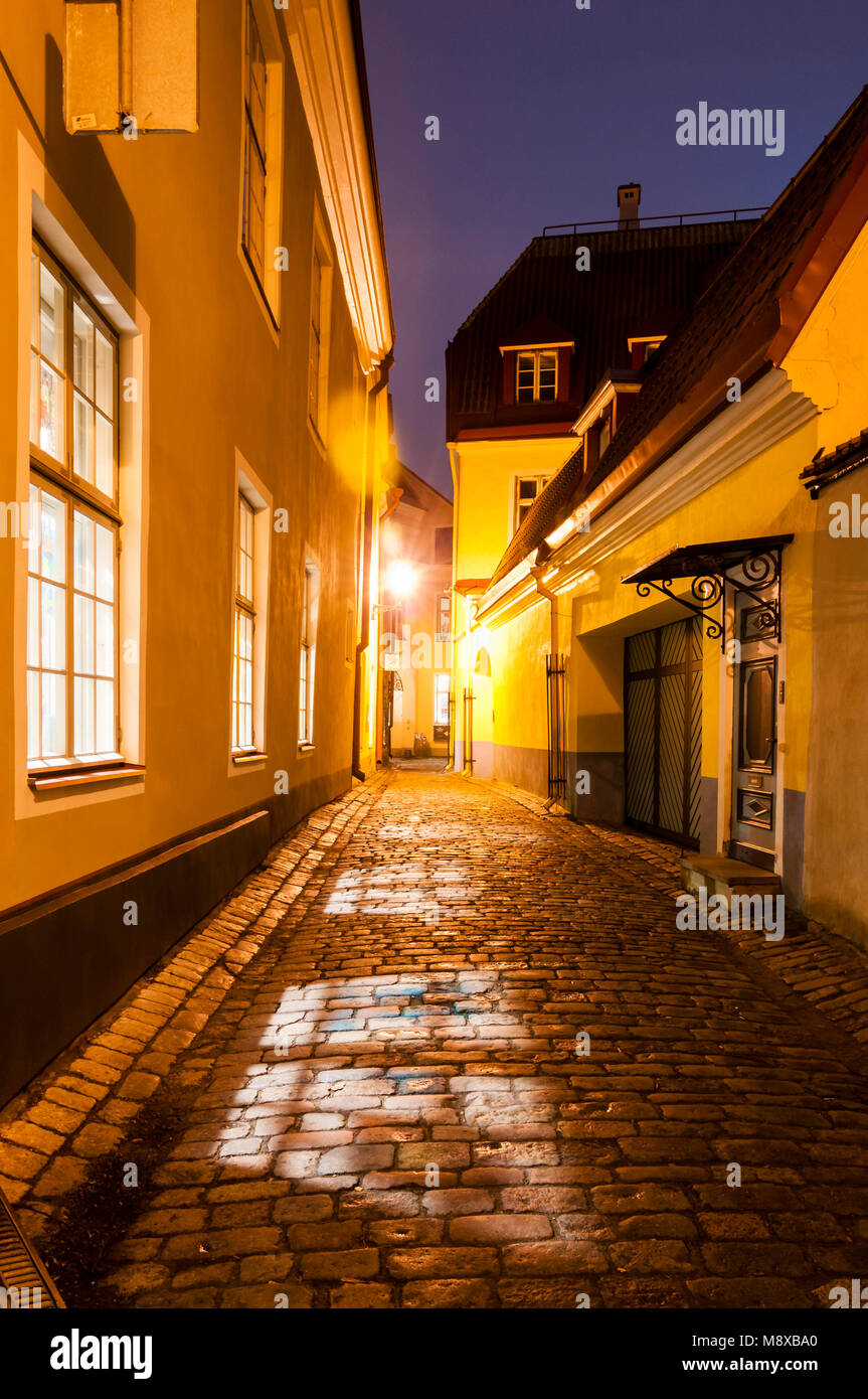 Old Town Tallinn Night High Resolution Stock Photography and Images - Alamy