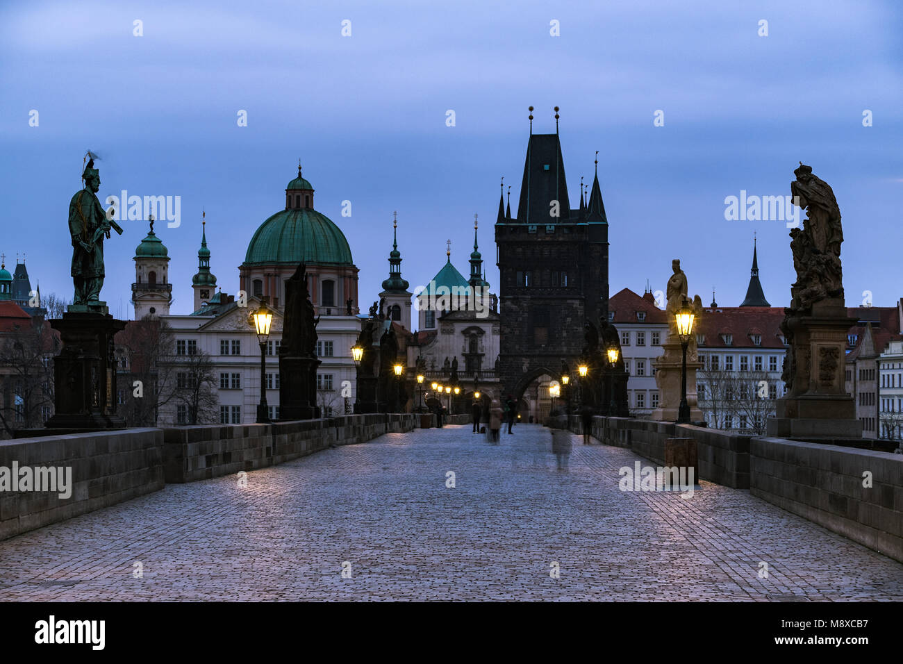 Charles bridge prague time lapse hi-res stock photography and images ...