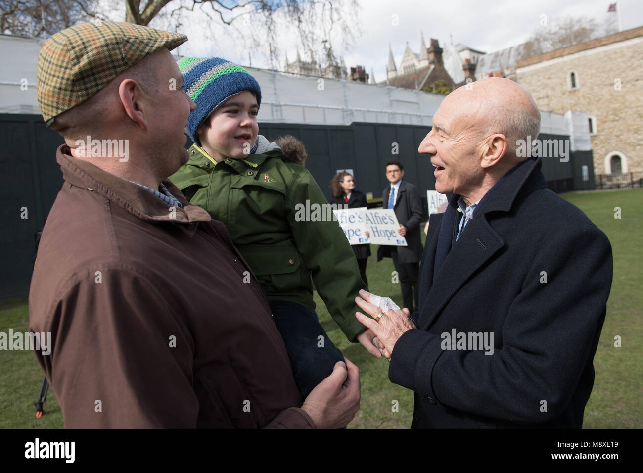 Sir drew hi-res stock photography and images - Alamy