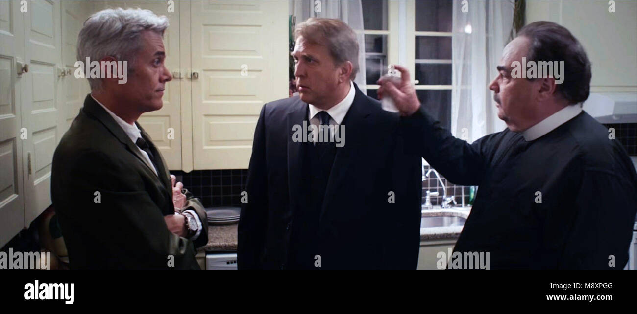 GETTING GRACE, from left: Dana Ashbrook, Daniel Roebuck, Duane Whitaker ...