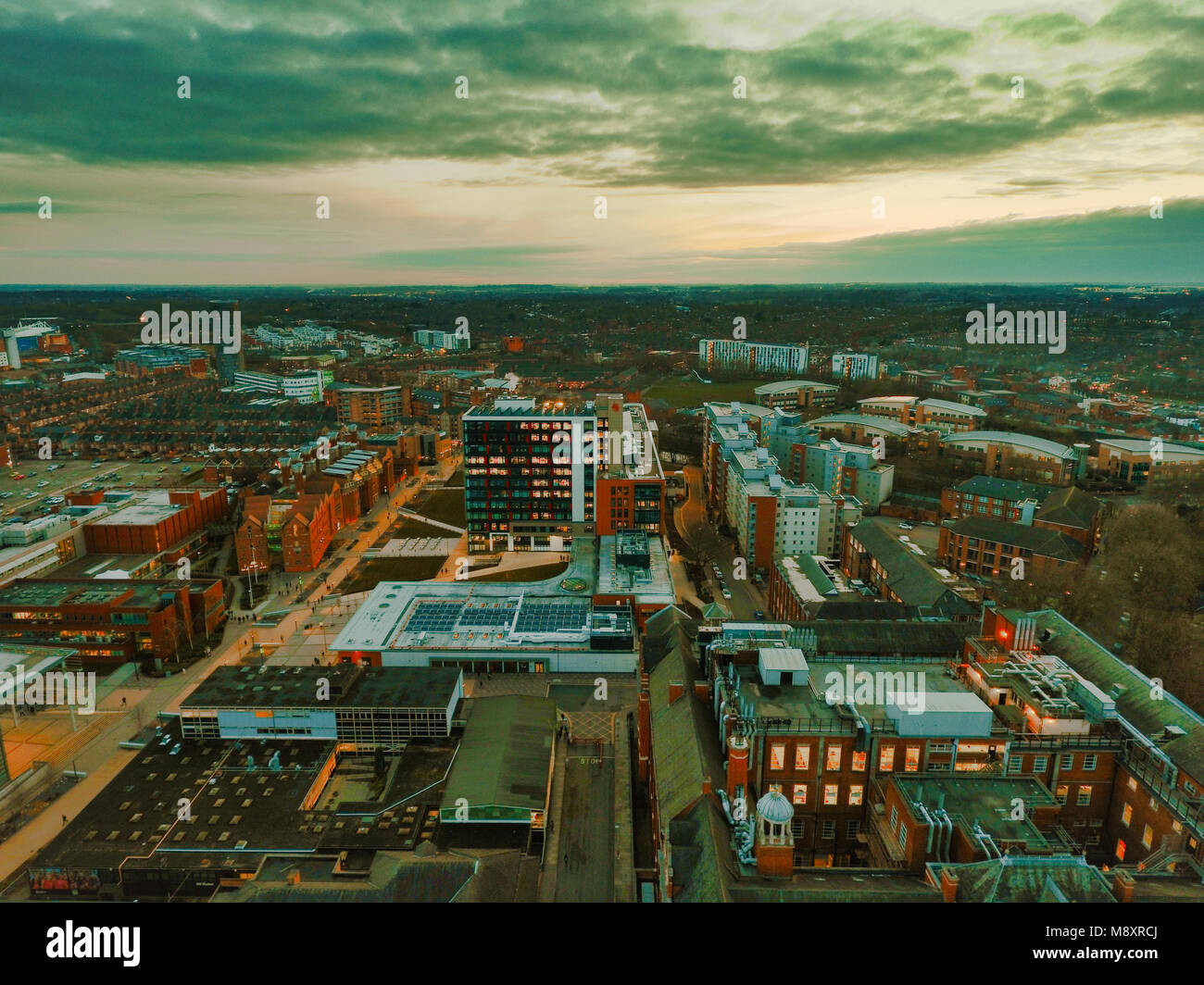 Skyscraper above clouds hi-res stock photography and images - Alamy