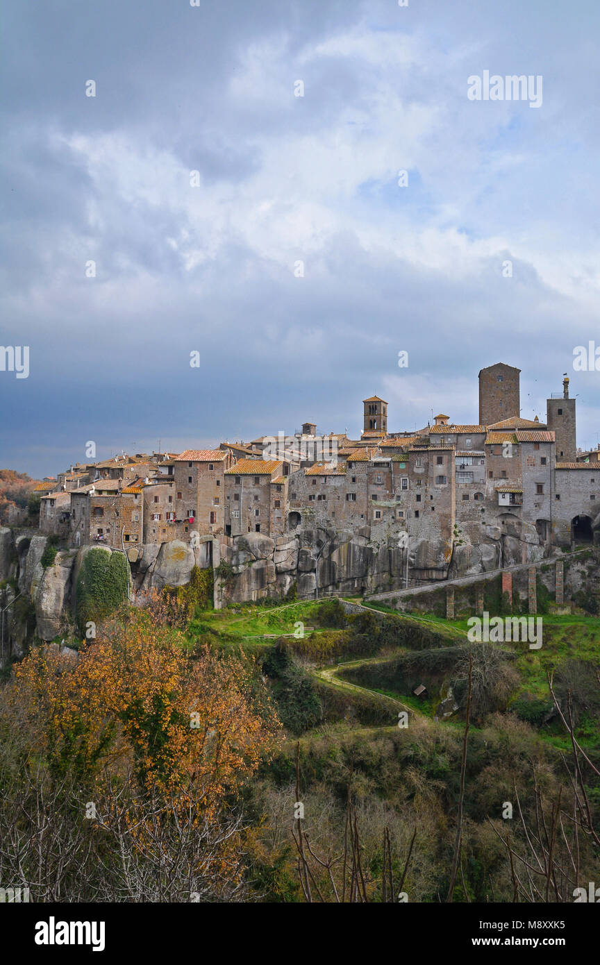 Vitorchiano (Tuscia, Italy) - The medieval town in tuff, province of ...