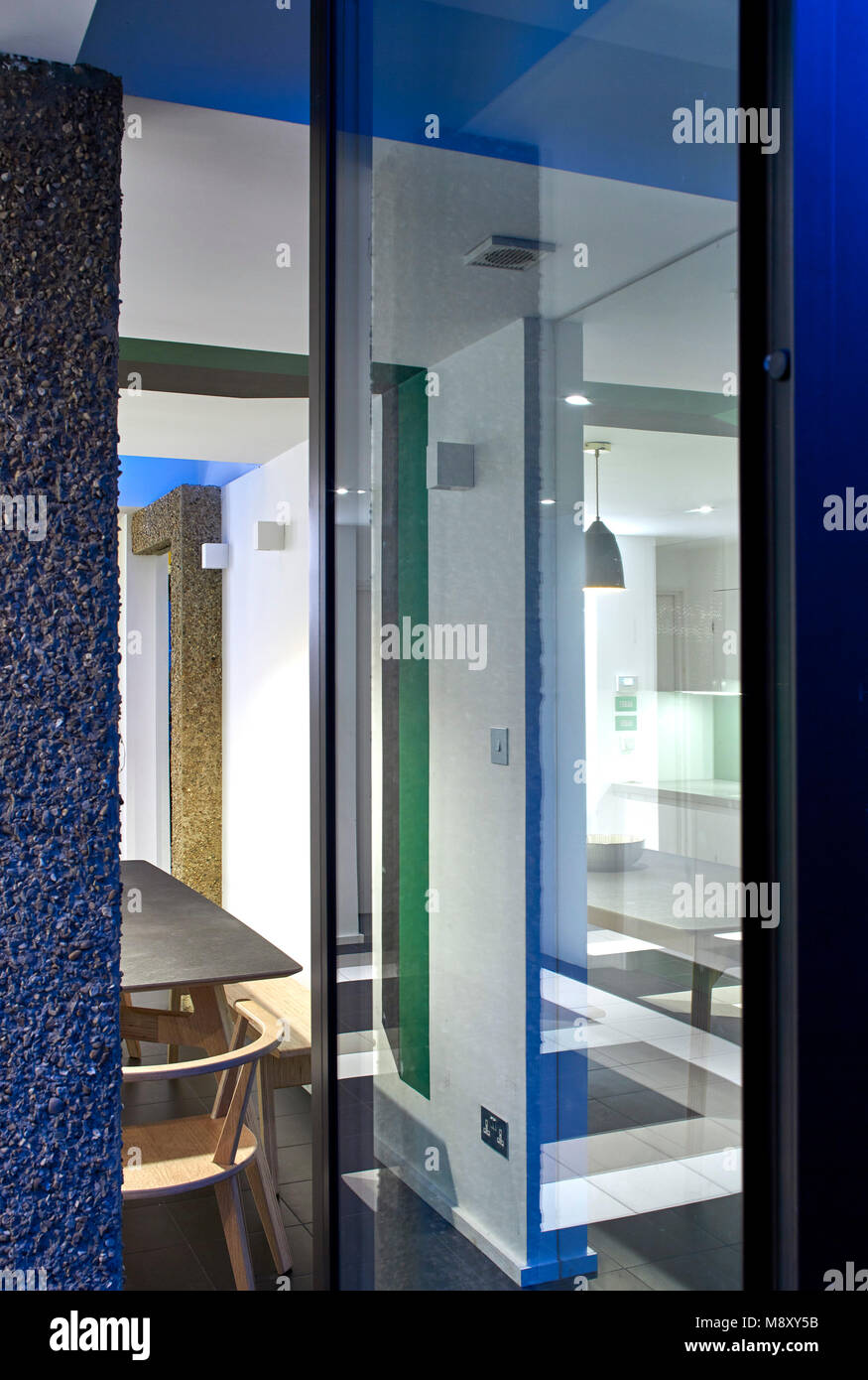 View through open garden door hi-res stock photography and images - Alamy