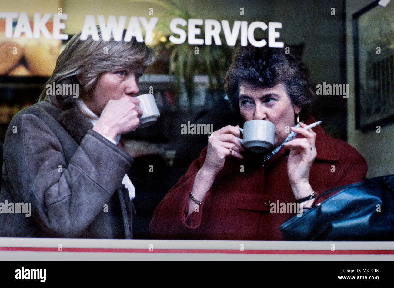 Uk in 1985 hi-res stock photography and images - Alamy