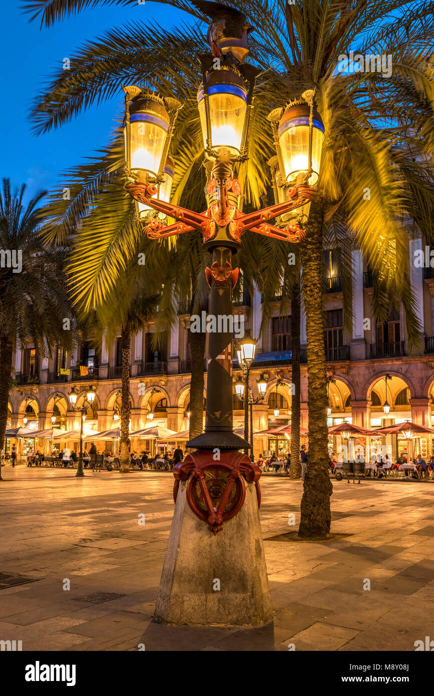 Lamp post designed by the famous Catalan architect Antoni Gaudi in ...