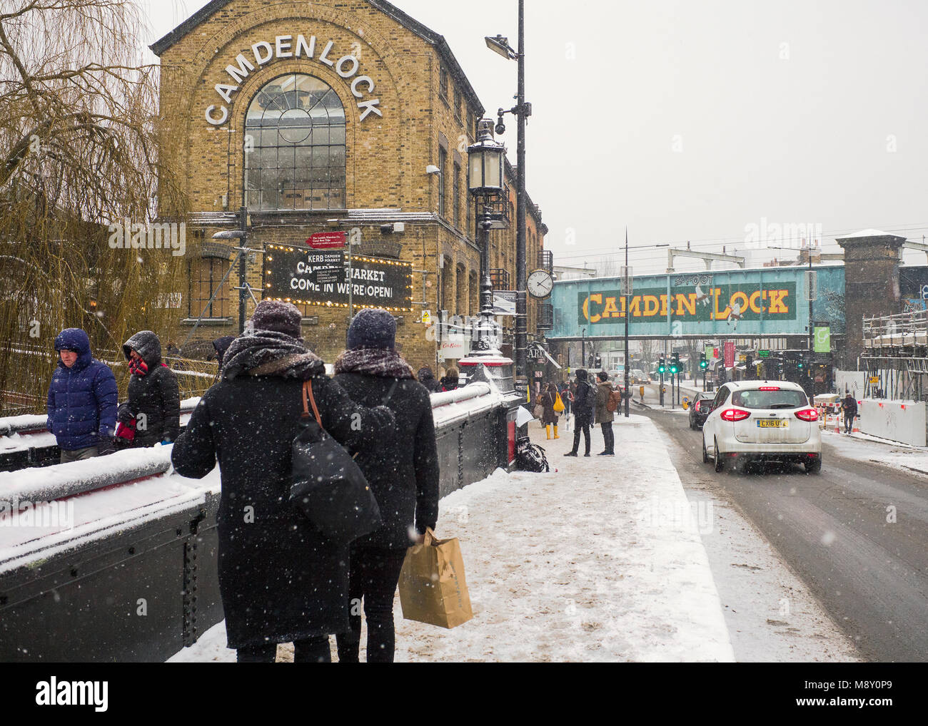Camden lock in the snow .snowing in Camden London Stock Photo - Alamy