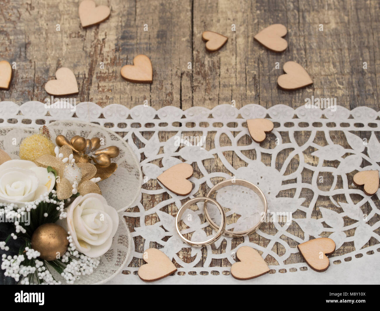 wedding rings in the decorative arrangement Stock Photo - Alamy