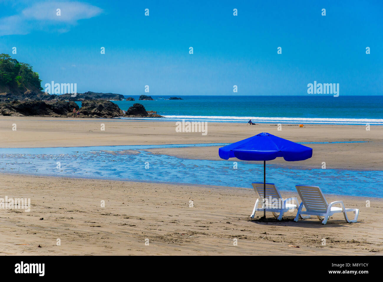 Tropical beach. Costa Rica, tourist paradise Stock Photo - Alamy