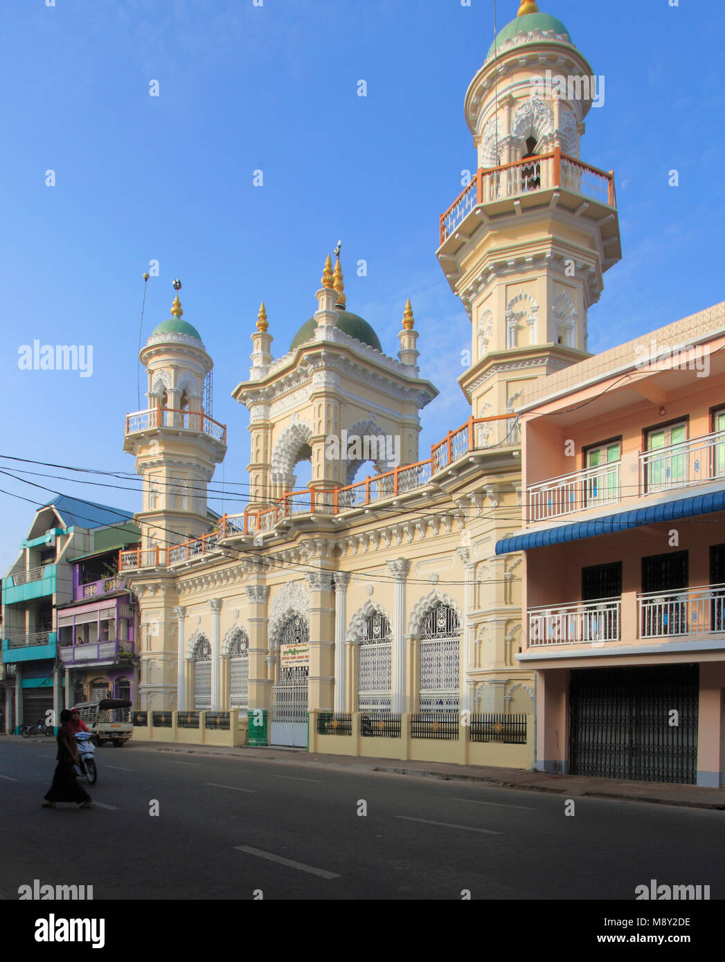 Myanmar, Mon State, Mawlamyine, Surtee Sunni Jamae Masjid, mosque Stock ...