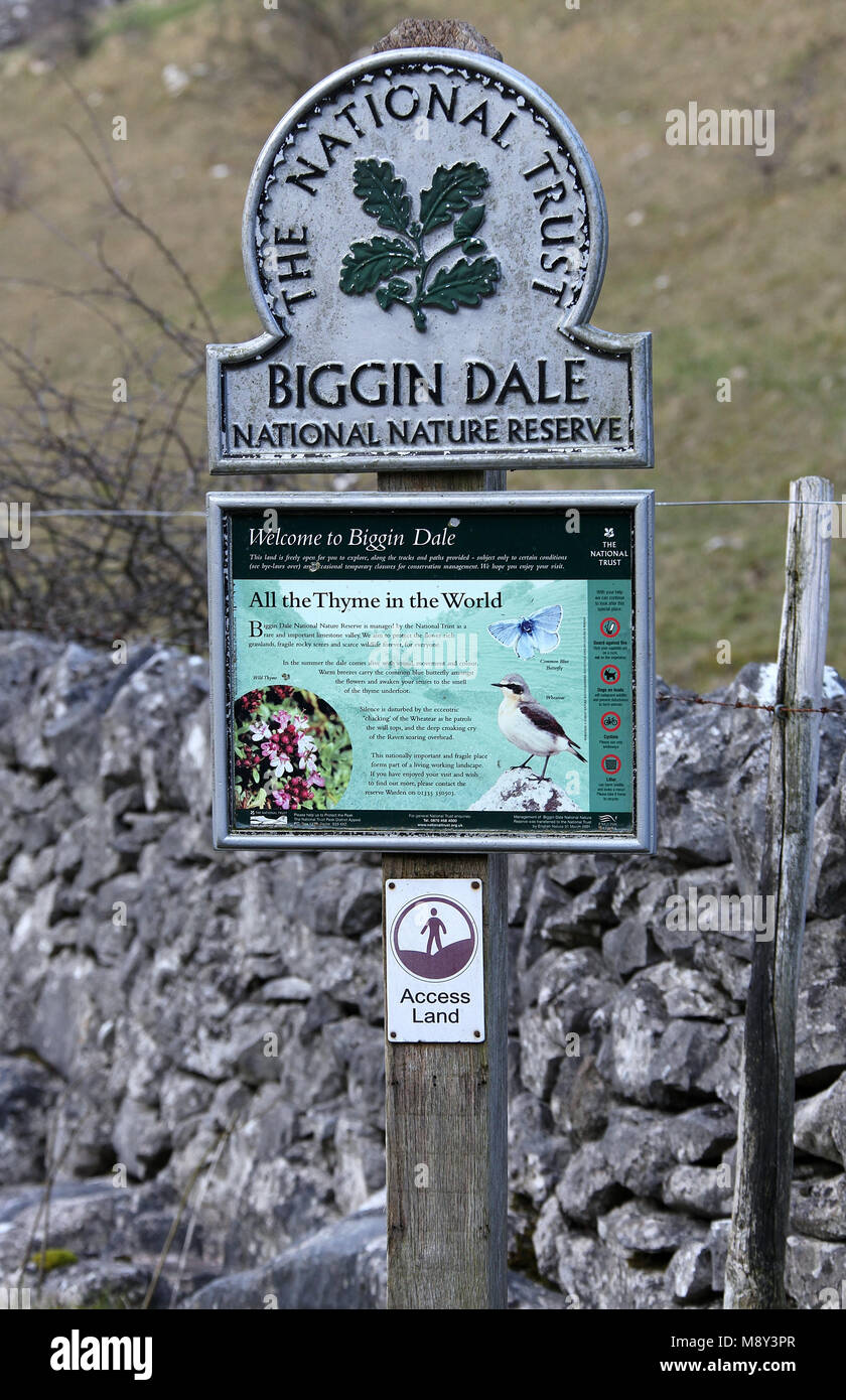 Biggin Dale Sign in the Peak District National Park Stock Photo - Alamy