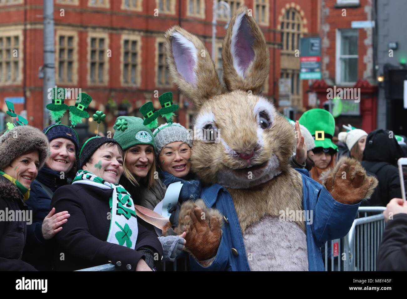Peter rabbit costume hi-res stock photography and images - Alamy