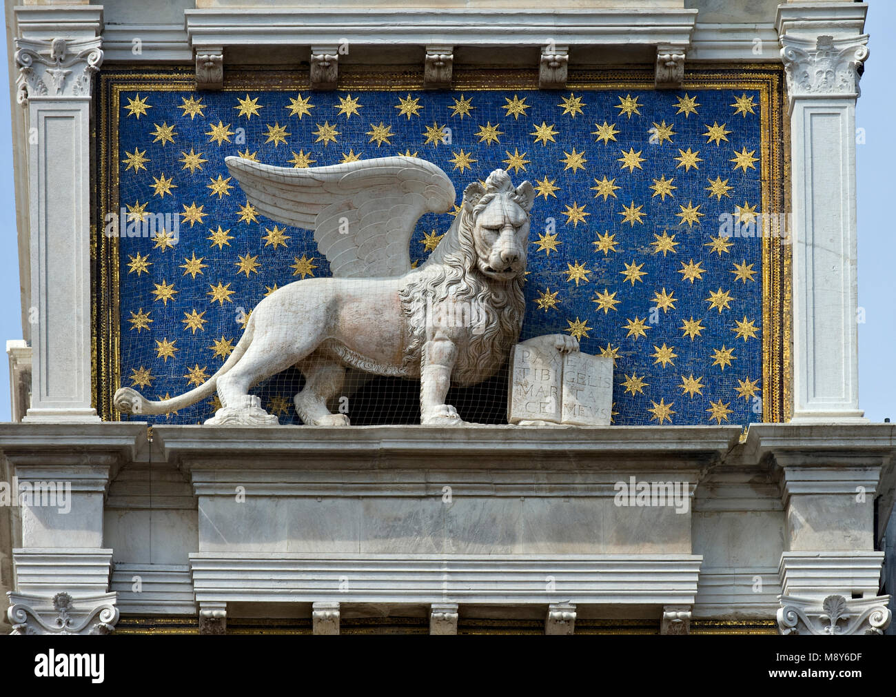 Symbol the winged lion hi-res stock photography and images - Alamy