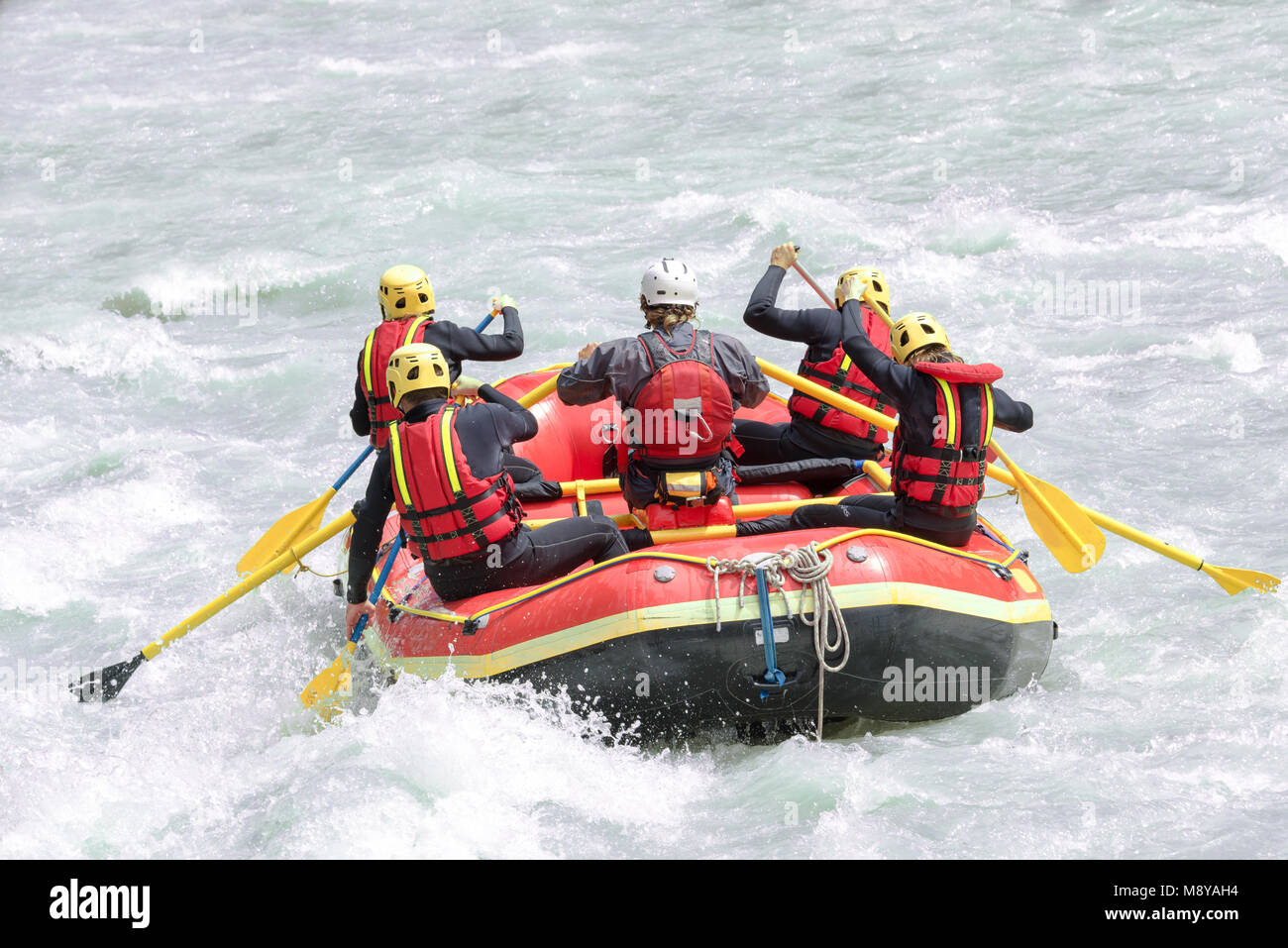 White water raft family hi-res stock photography and images - Alamy