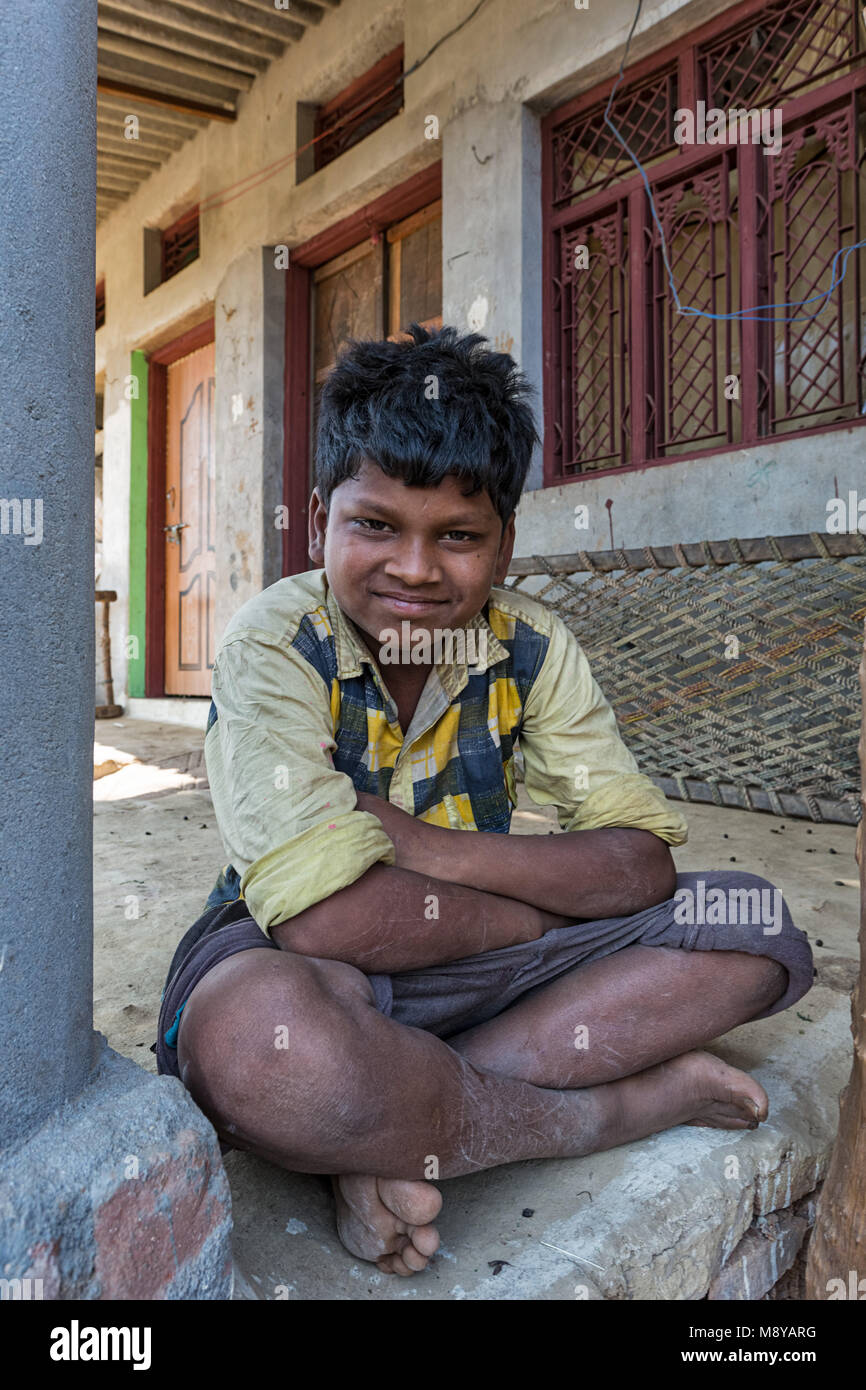 Third world children hi-res stock photography and images - Alamy