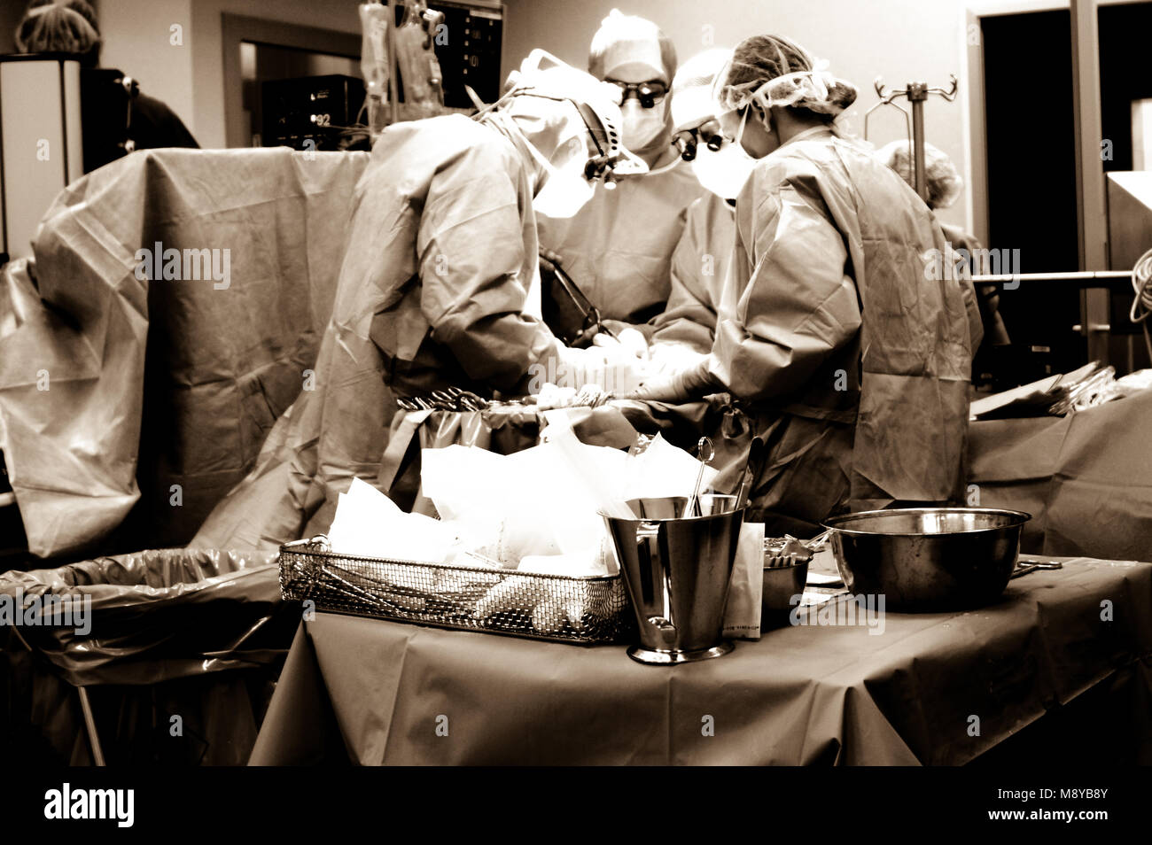 Surgeons at work Stock Photo - Alamy