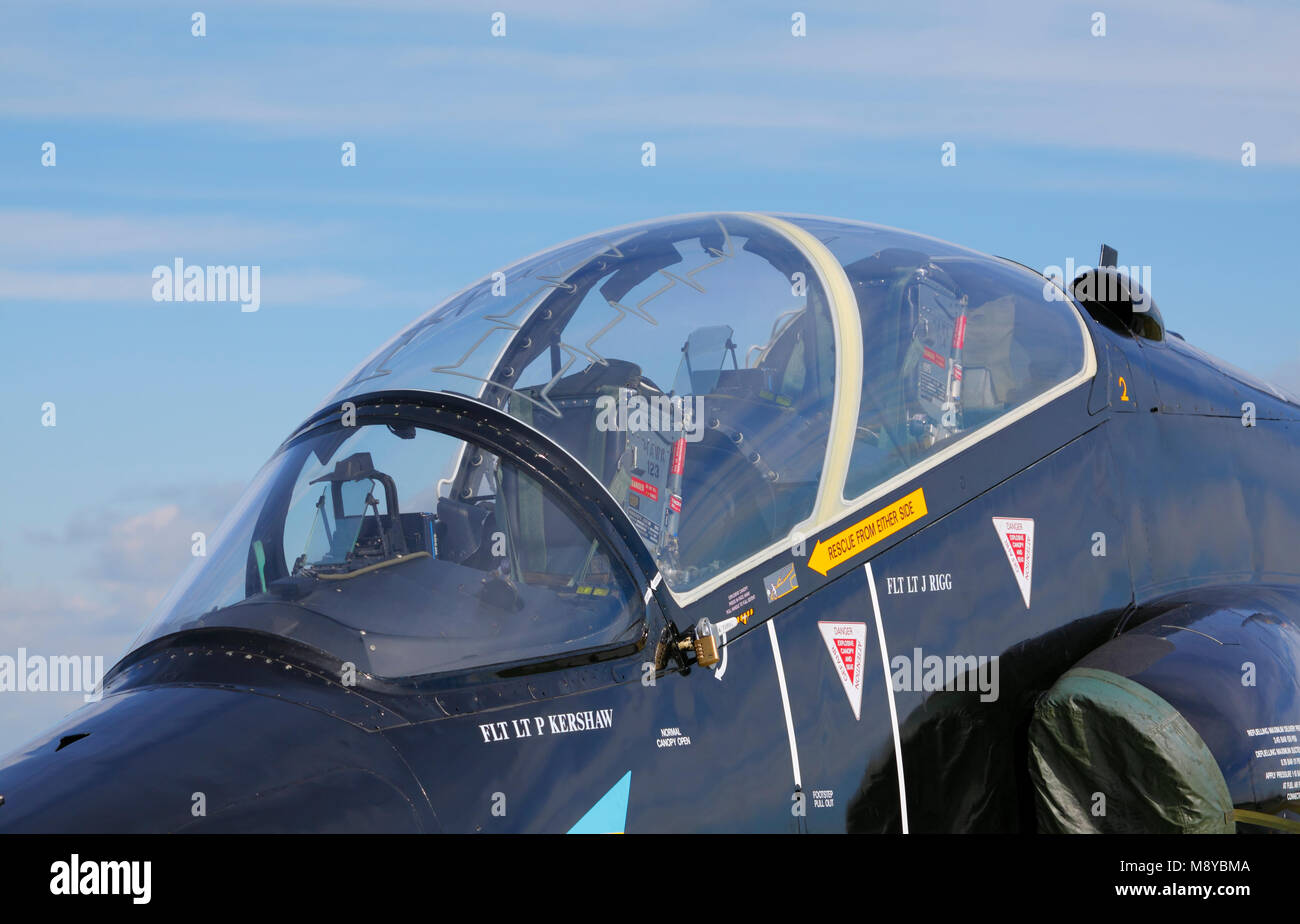 Bae hawk cockpit hi-res stock photography and images - Alamy