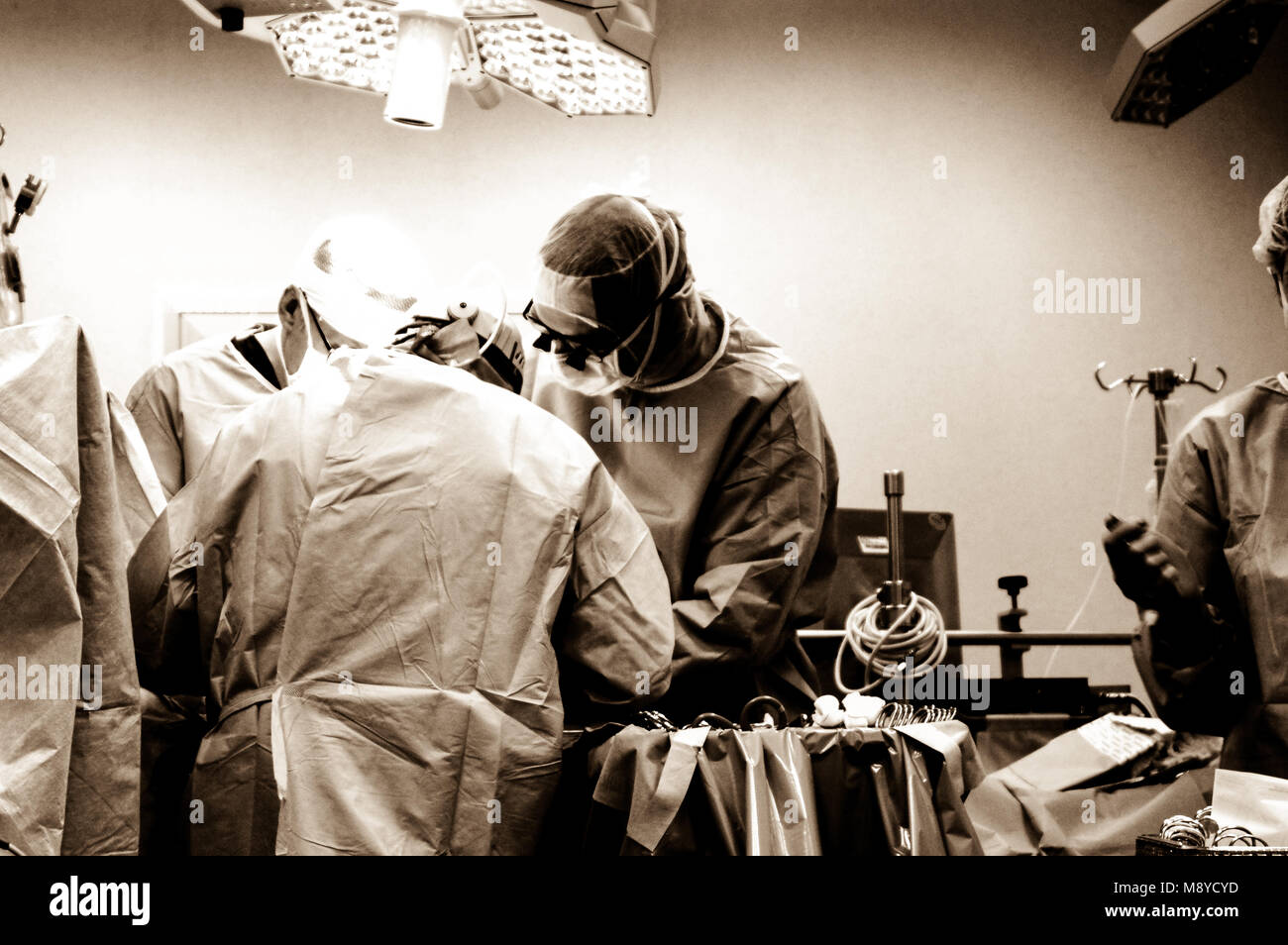 Surgeons at work Stock Photo - Alamy