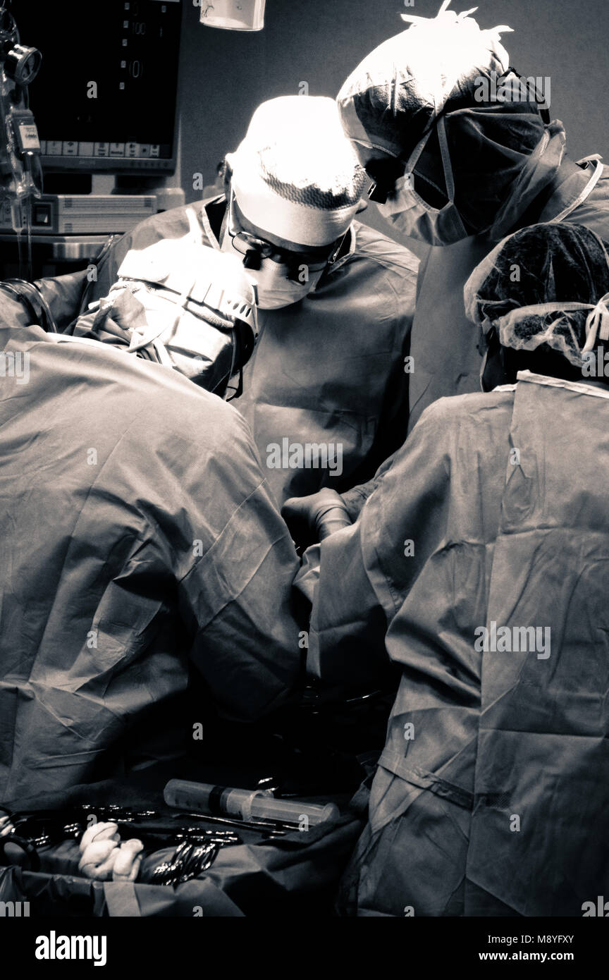 Surgeons at work Stock Photo - Alamy