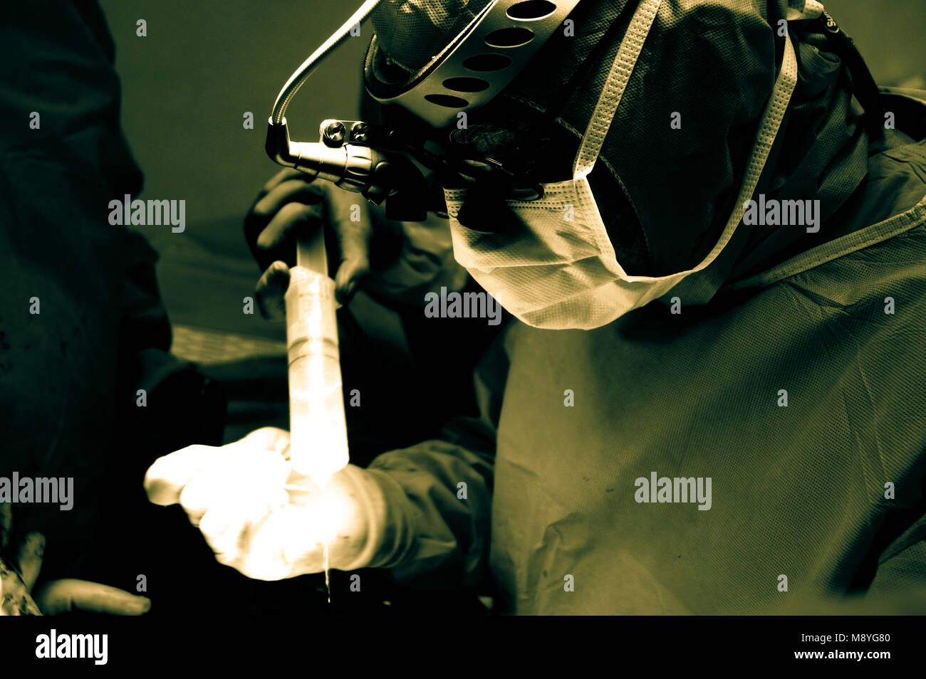 Surgeons at work Stock Photo - Alamy