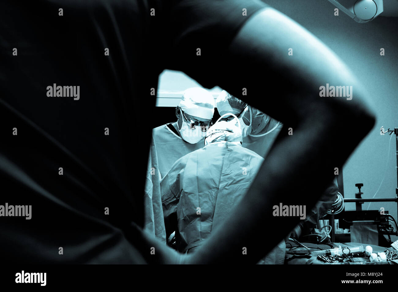 Surgeons at work Stock Photo - Alamy