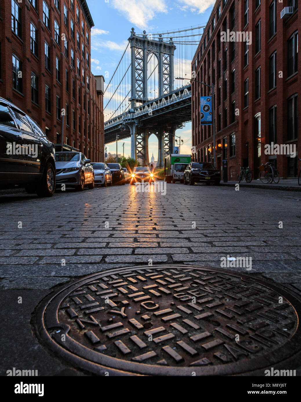 Manhattan Bridge from DUMBO, New York Stock Photo - Alamy