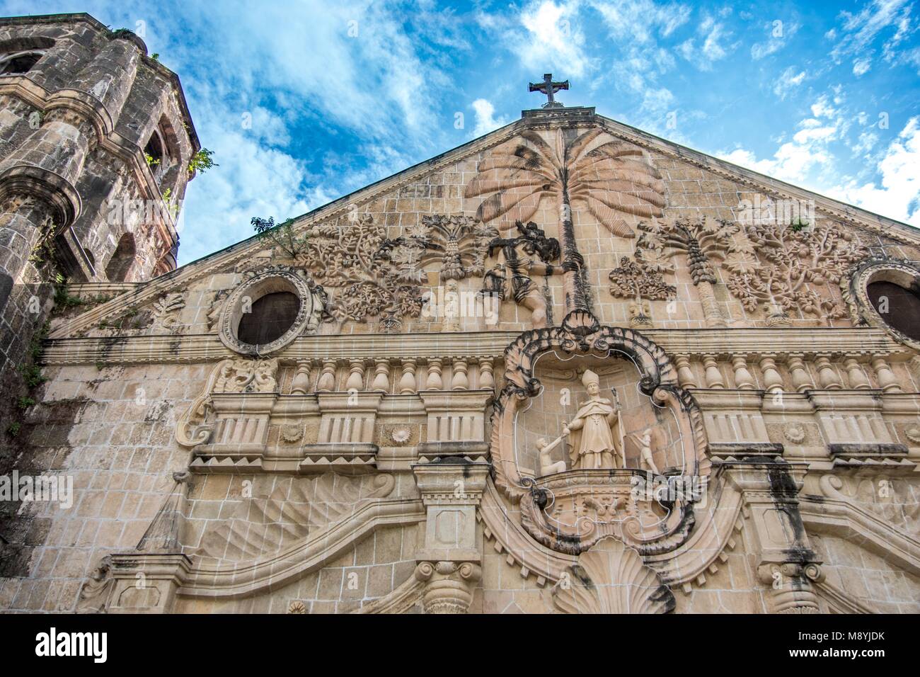 Miagao church, the centerpiece of the town, and one of very few Baroque churches in the ...