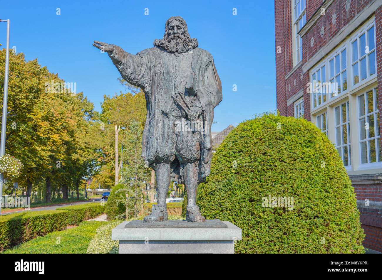 Statue Of Hydraulic Engineer Leeghwater At Hoofddorp The Netherlands ...