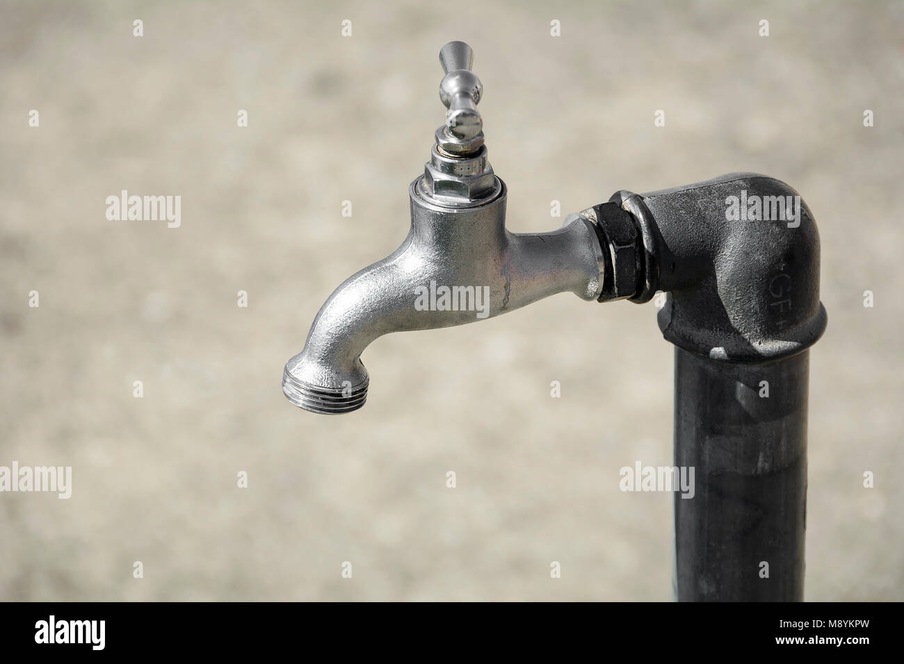 Outdoor tap hi-res stock photography and images - Alamy