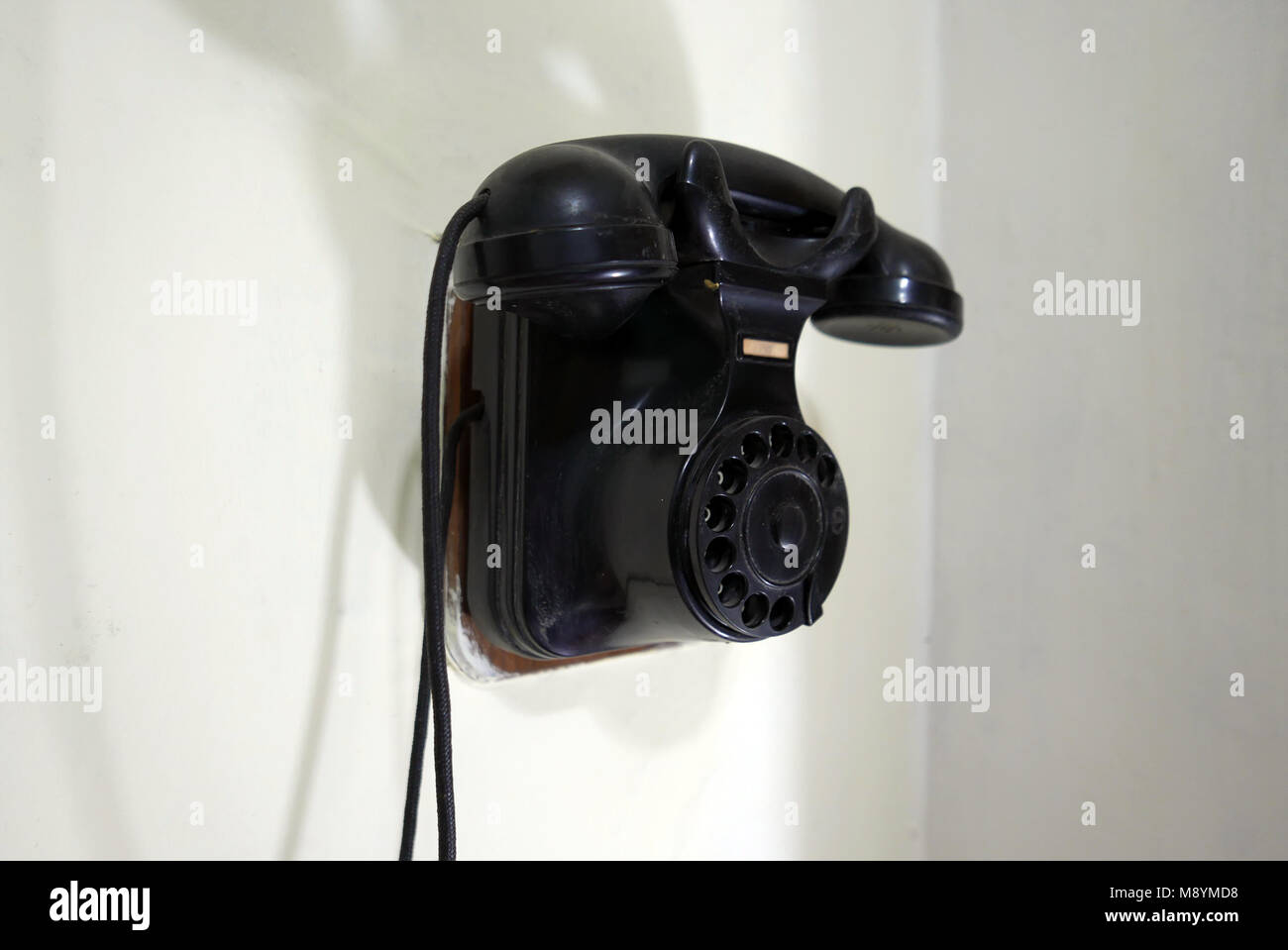vintage telephone, old style communication concept Stock Photo - Alamy