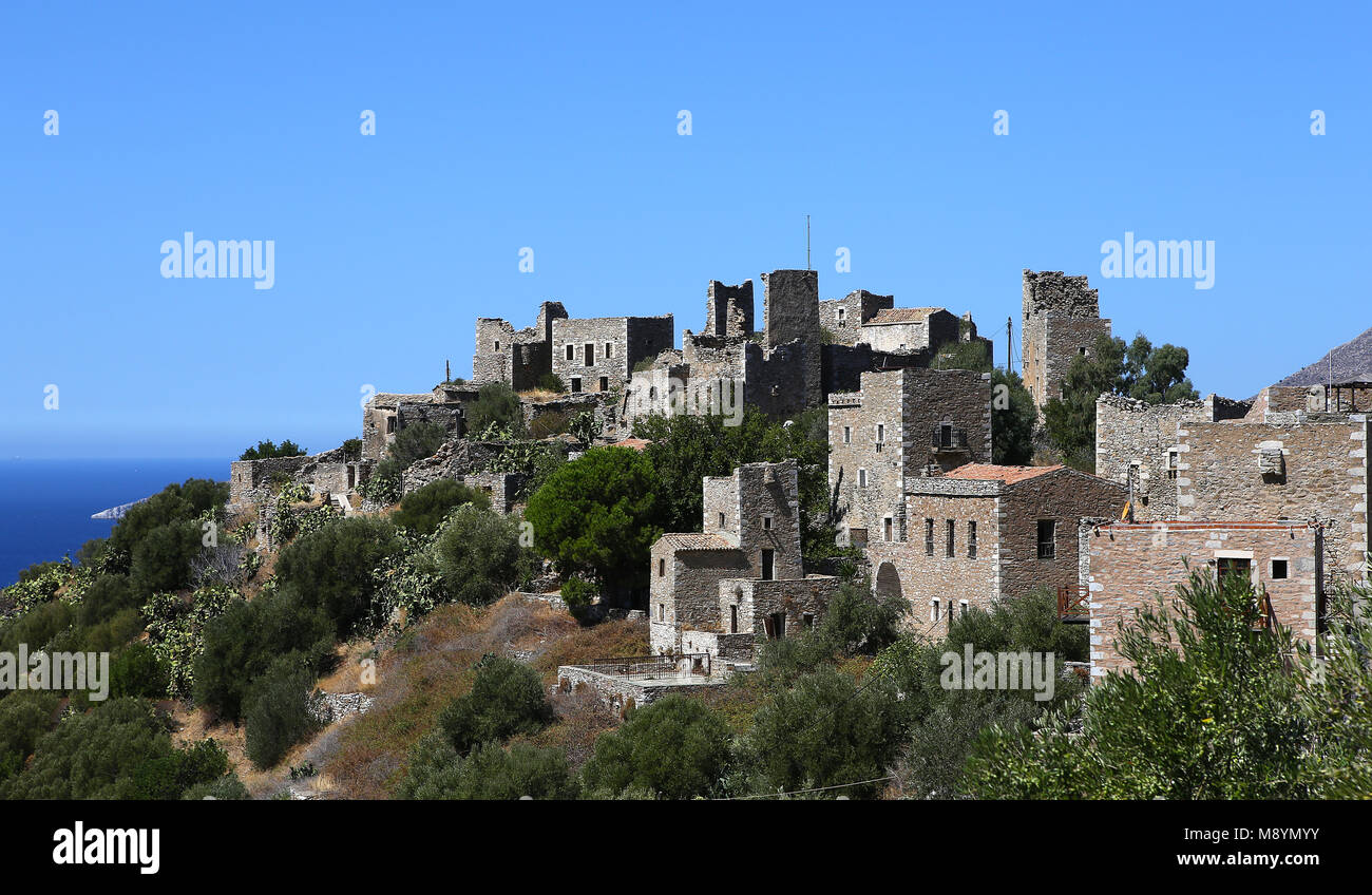 VATHEIA, GREECE, SEPTEMBER 16, 2017 : Fortified village of Vatheia ...