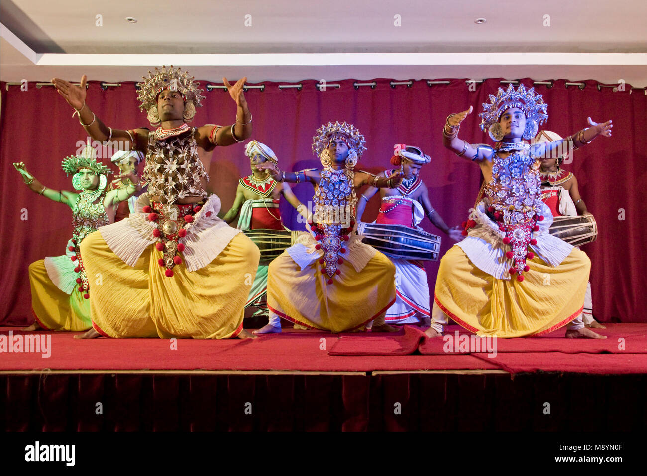 Traditional colourful costumes Sri Lankan dancers and musicians at a ...