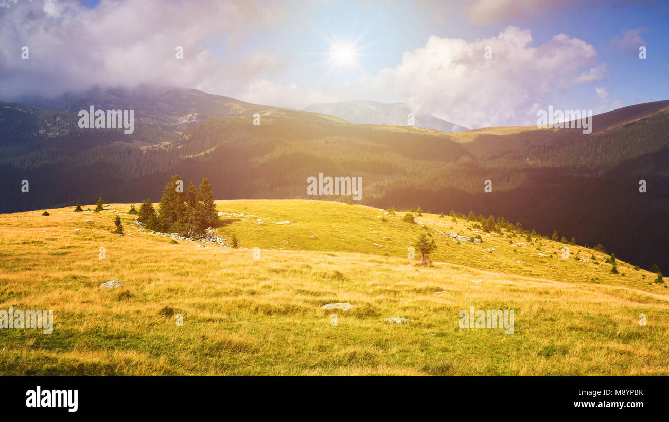 Parang mountain hi-res stock photography and images - Alamy