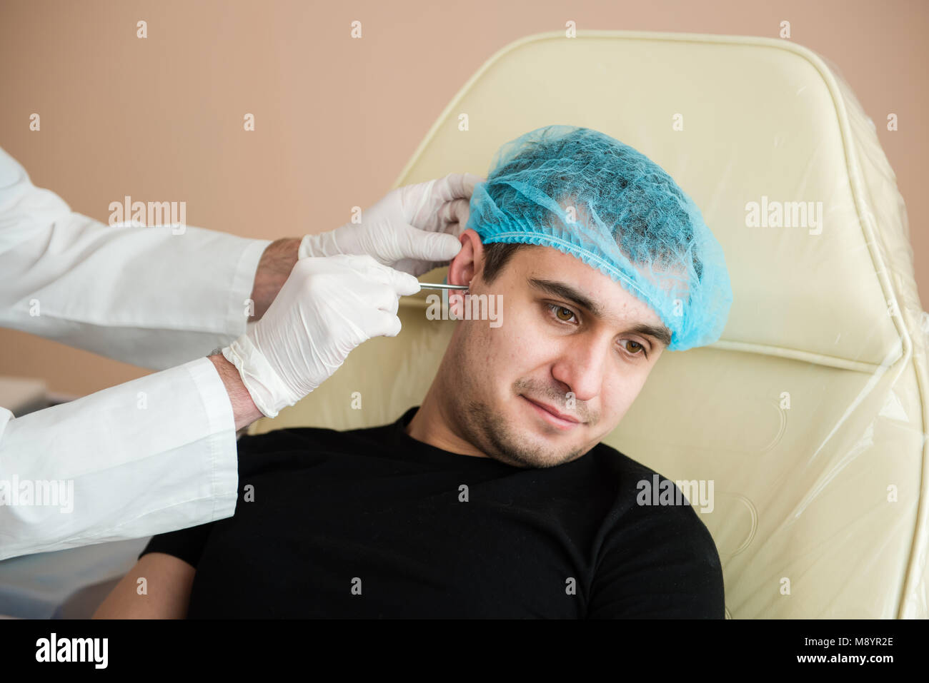 Medical equipment otolaryngologist in hi-res stock photography and ...