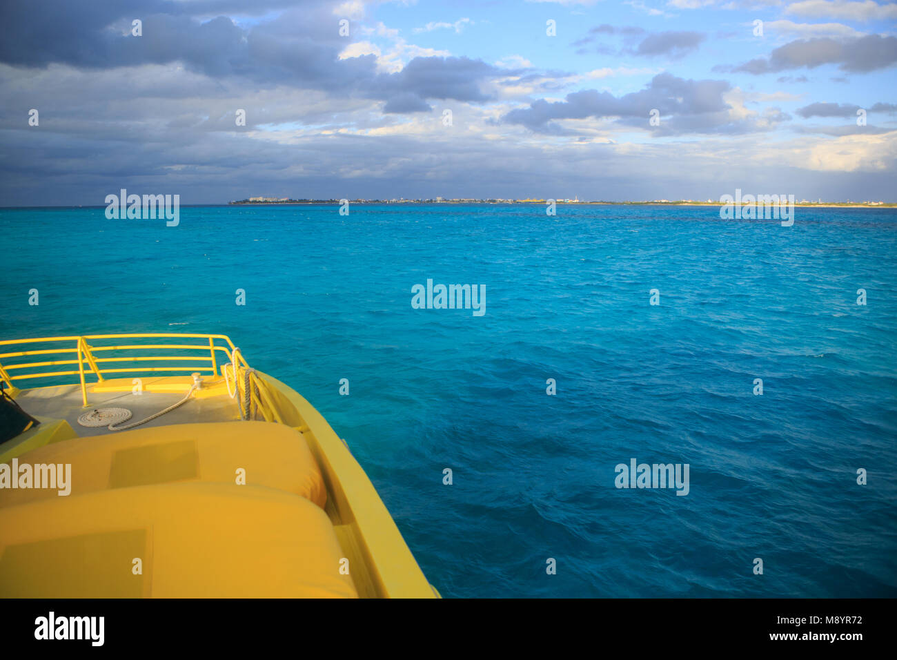 Ultramar ferry hi-res stock photography and images - Alamy