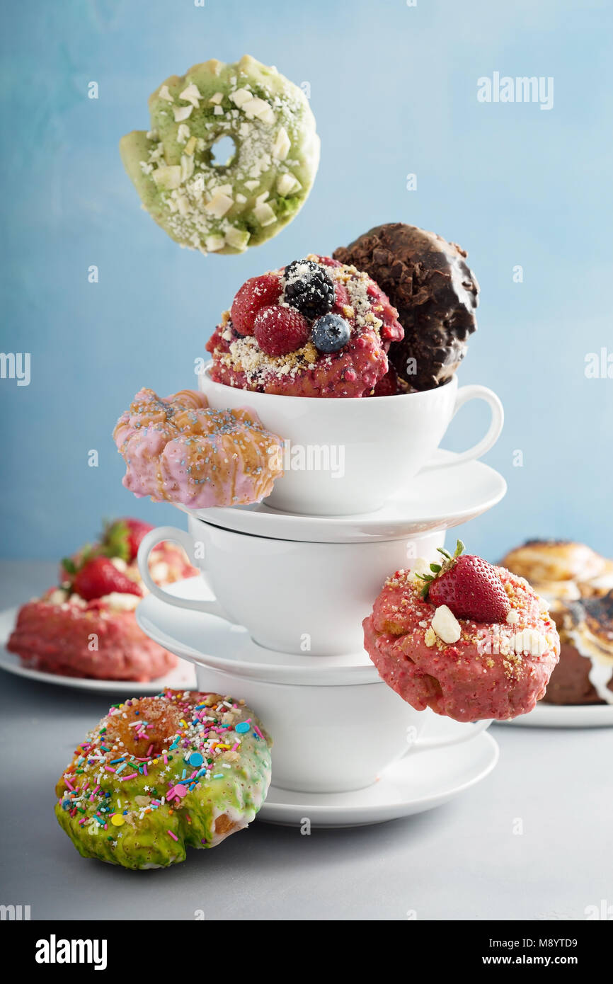 Cups stack hi-res stock photography and images - Alamy