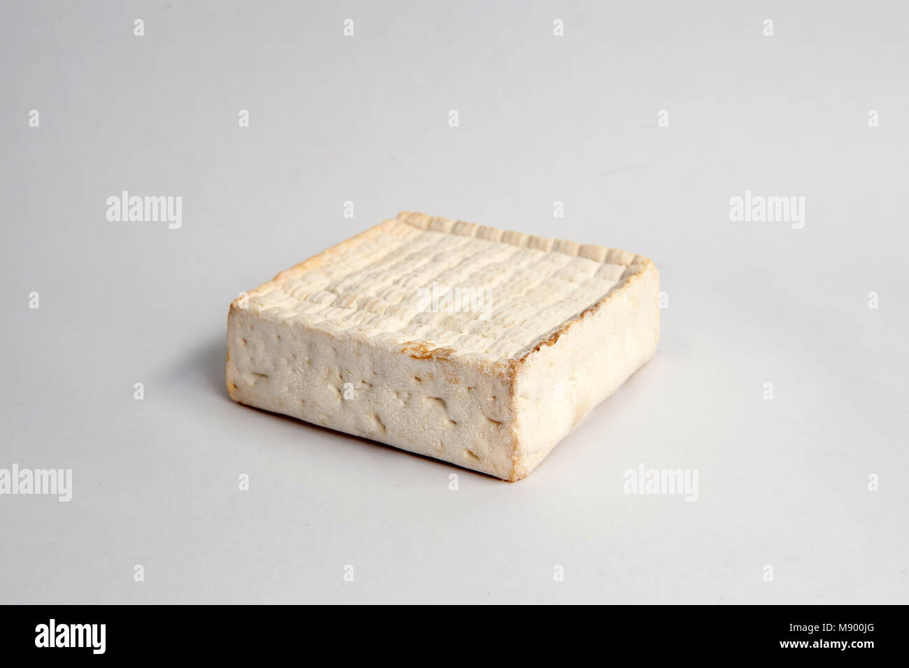 Rind cheese hi-res stock photography and images - Alamy