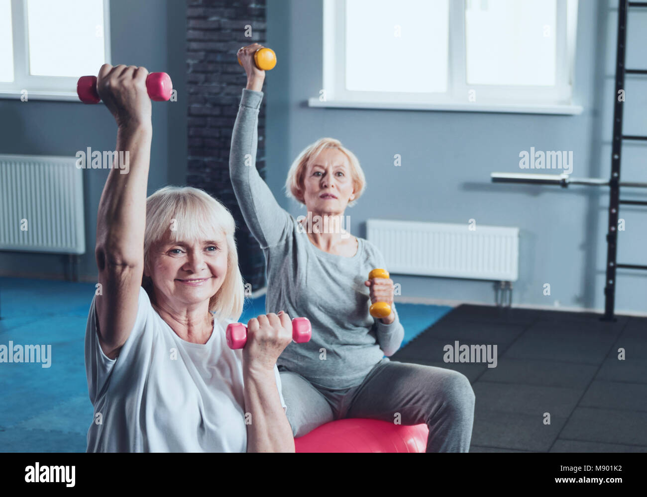 Ladies in healthcare hi-res stock photography and images - Alamy
