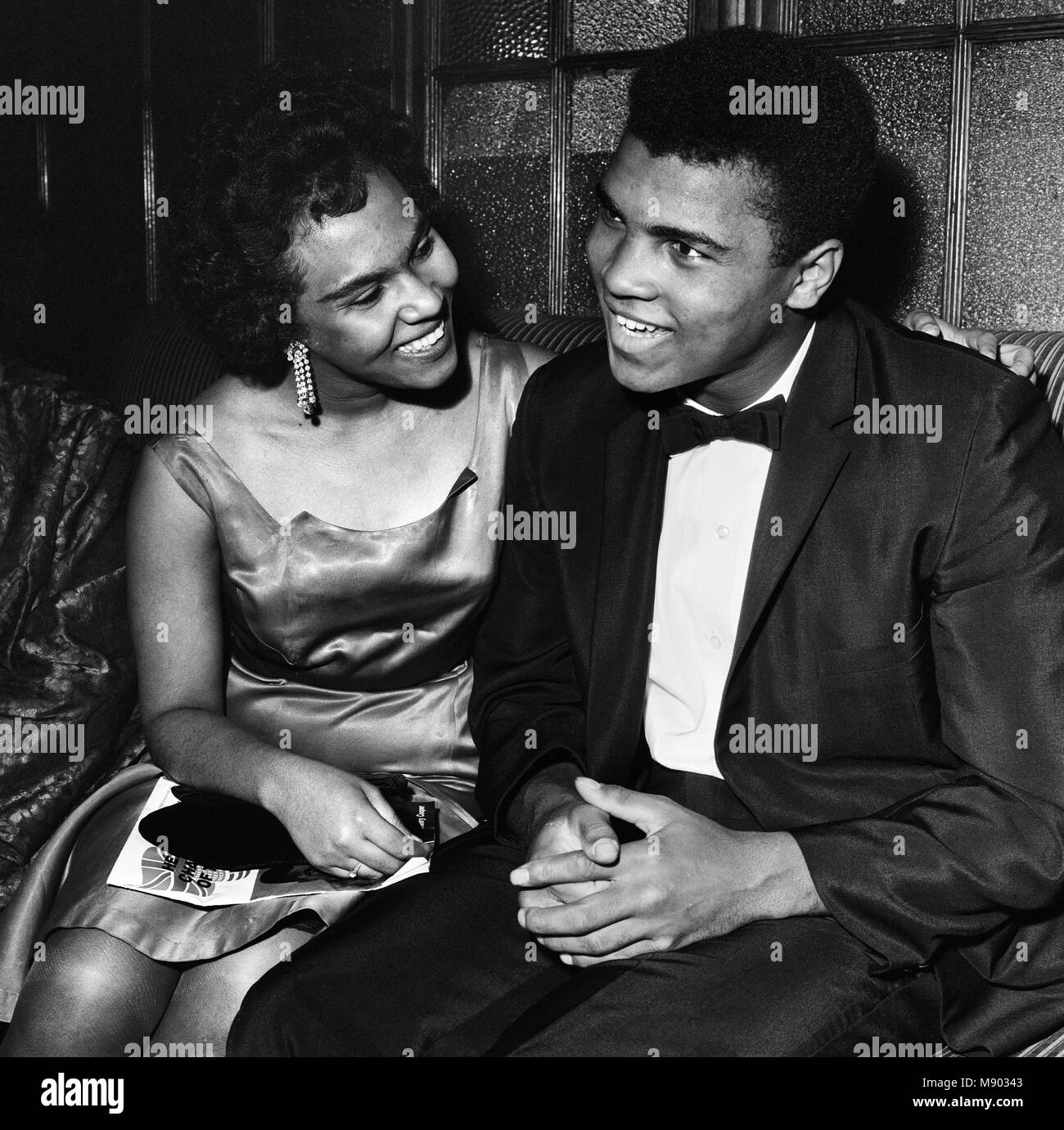 Cassius Clay aka (Muhammad Ali) pictured at the Piccadilly Hotel after ...