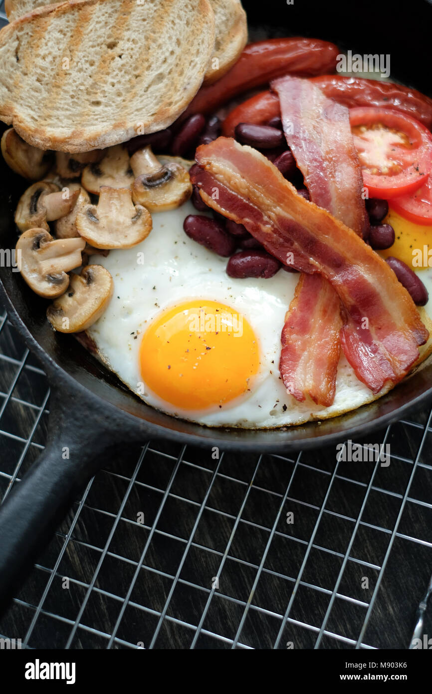 Food and cuisine. Engish breakfast on the table Stock Photo - Alamy