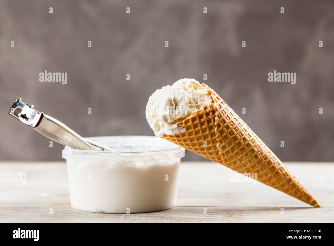 Ice cream cone Stock Photo - Alamy